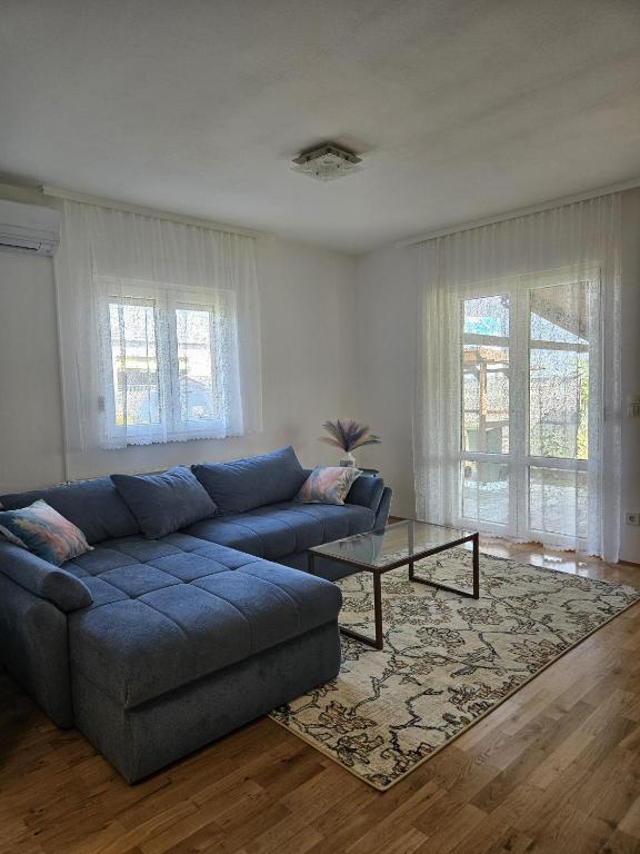 Holiday Home Pampas - Modern 4-Star Accommodation in Slavonski Brod ...